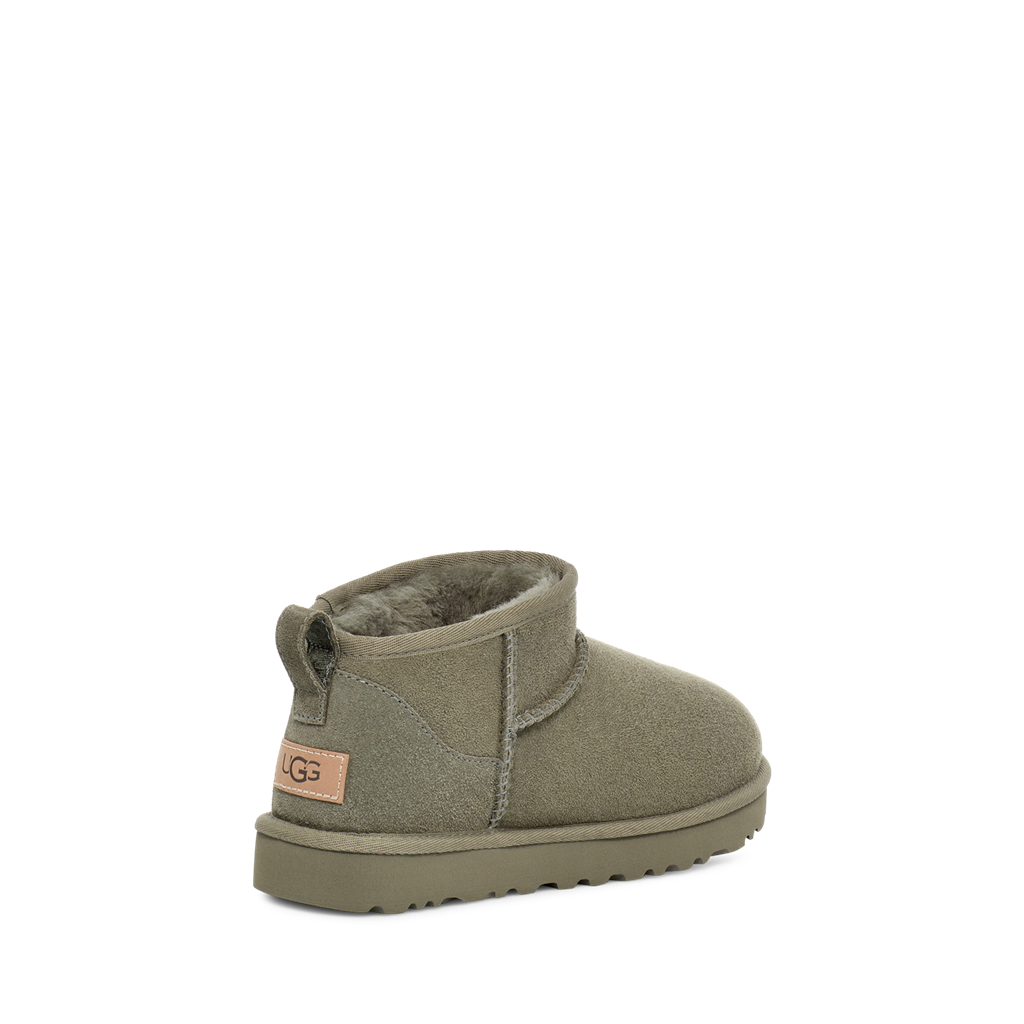 UGG Classic Ultra Mini ženski škornji - Logos Trend